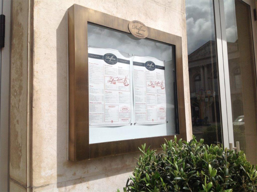 Porte menu sur mesure – Terre et Mer Hotellerie